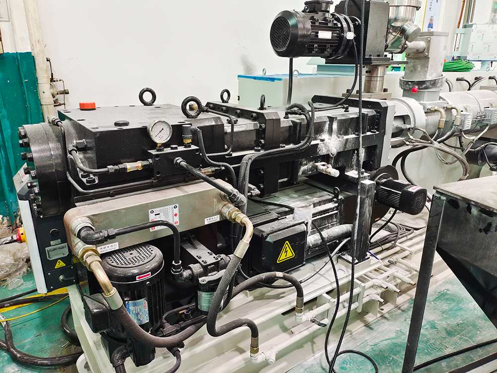 YJP Variable Speed AC Motor for Plastic - Buy motor production, high ...